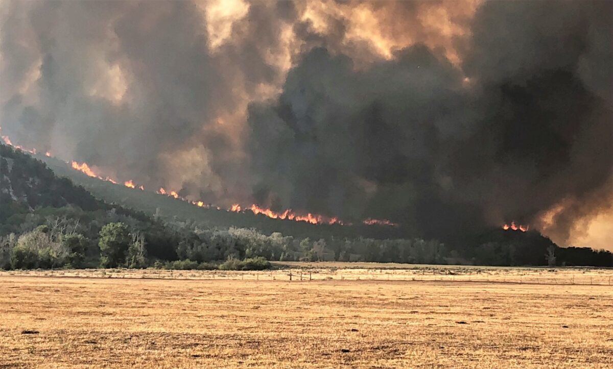 Hilltop fire burns structures, forces evacuations | News, Sports, Jobs ...